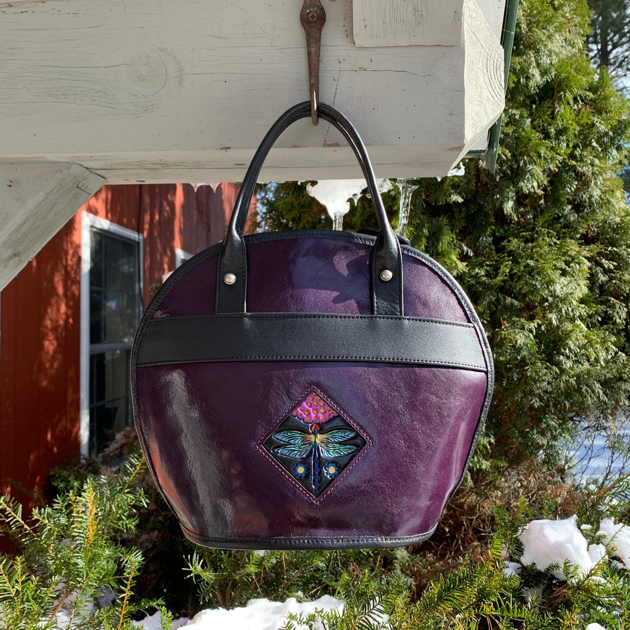 High-Quality Handmade Leather Bags & Backpacks by Turtle Ridge Gallery